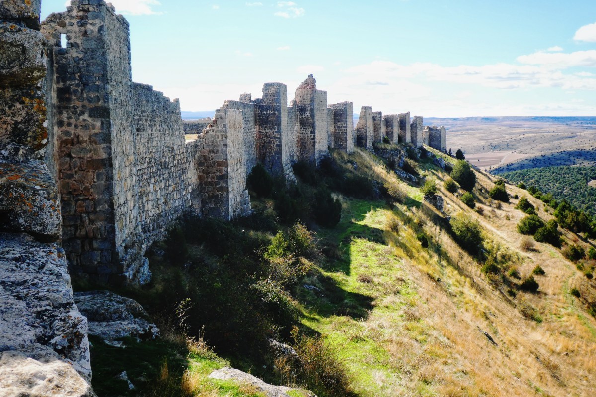 Spanish Divide – Montañas Vacías